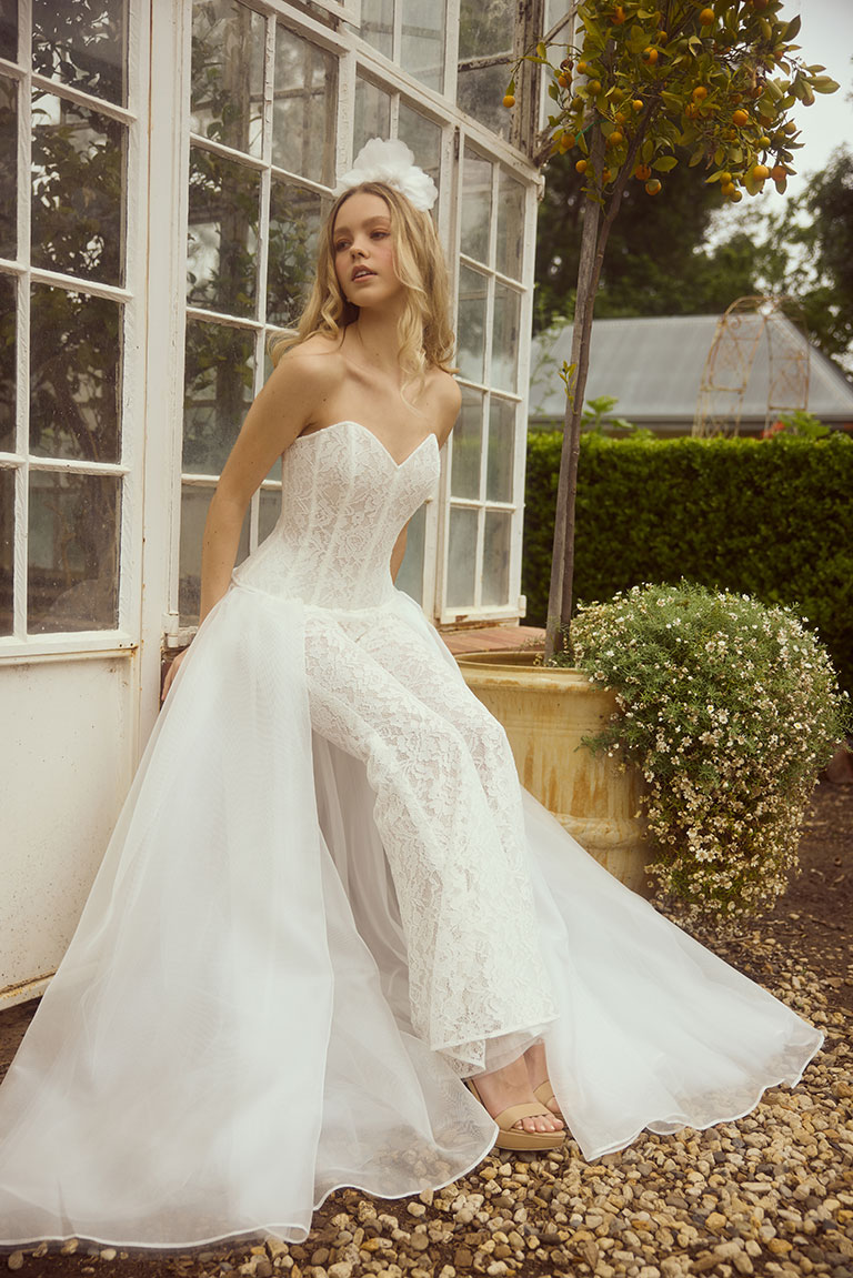 Julia - Calèche Bridal & Couture
